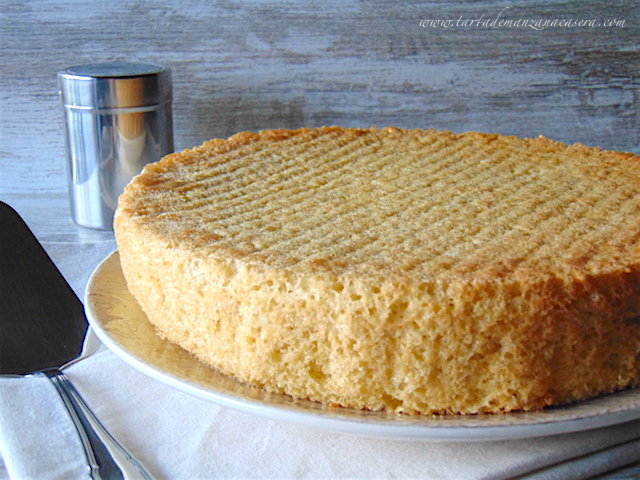 Bizcocho Pan di Spagna | Tarta de manzana